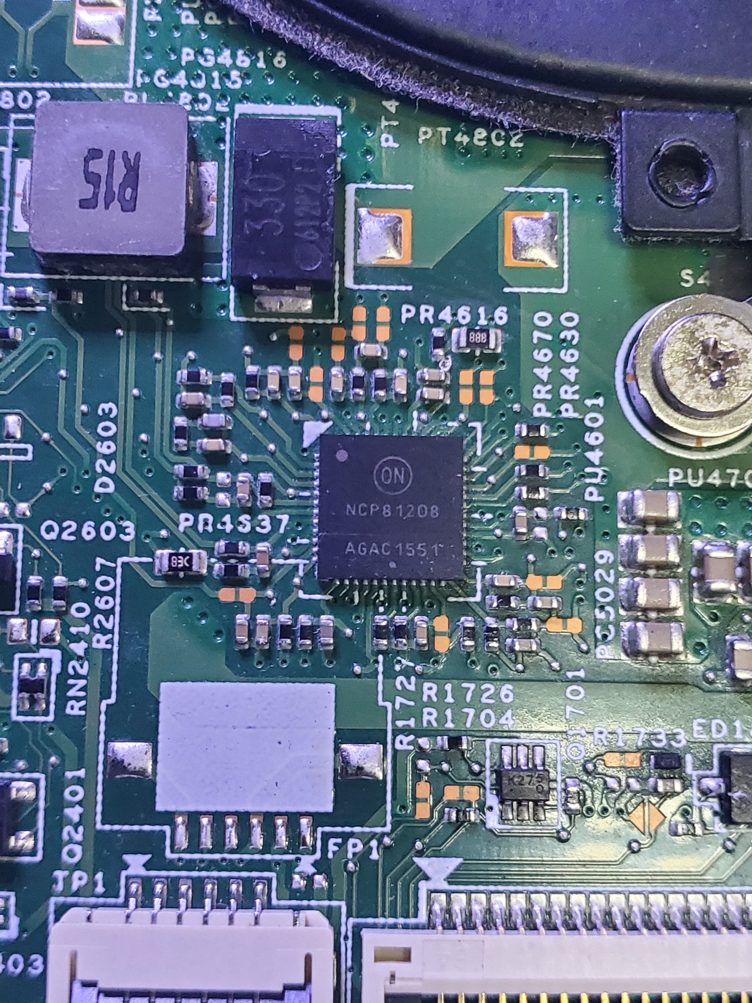 大神看下这两个芯片通用吗？-迅维网-维修论坛